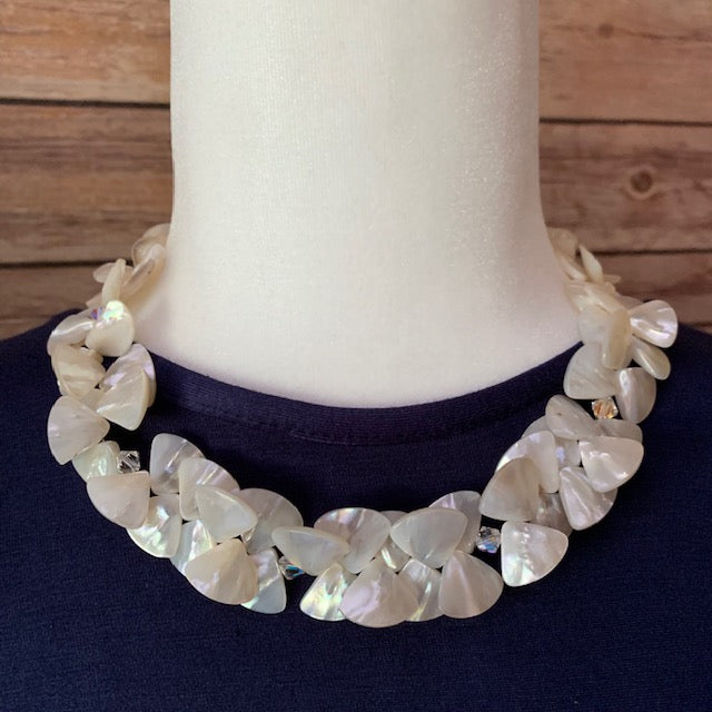 THE FLUTTER – Laura Moore Designs